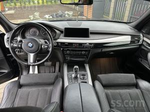 Zils BMW X5 2013 Rīga, ar dzinēja tilpumu 3.00 L un nobraukumu 300 tūkst. km par 21900 €, foto 6 vietnē AUTOMOTO.COM.LV