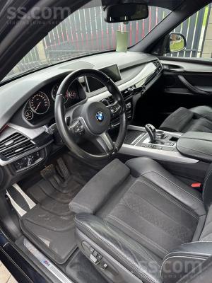 Zils BMW X5 2013 Rīga, ar dzinēja tilpumu 3.00 L un nobraukumu 300 tūkst. km par 21900 €, foto 7 vietnē AUTOMOTO.COM.LV