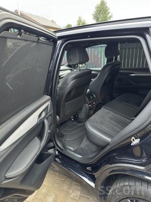 Zils BMW X5 2013 Rīga, ar dzinēja tilpumu 3.00 L un nobraukumu 300 tūkst. km par 21900 €, foto 10 vietnē AUTOMOTO.COM.LV