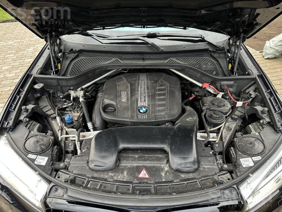 Zils BMW X5 2013 Rīga, ar dzinēja tilpumu 3.00 L un nobraukumu 300 tūkst. km par 21900 €, foto 13 vietnē AUTOMOTO.COM.LV