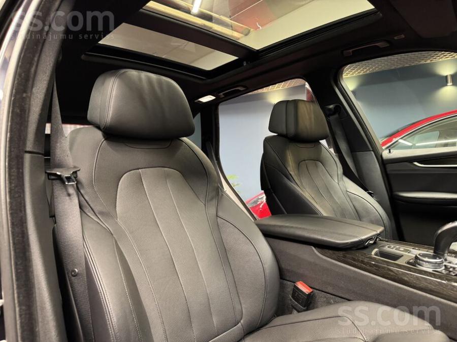 Zils BMW X5 2014 Rīga, ar dzinēja tilpumu 3.00 L un nobraukumu 183 tūkst. km par 21990 €, foto 15 vietnē AUTOMOTO.COM.LV