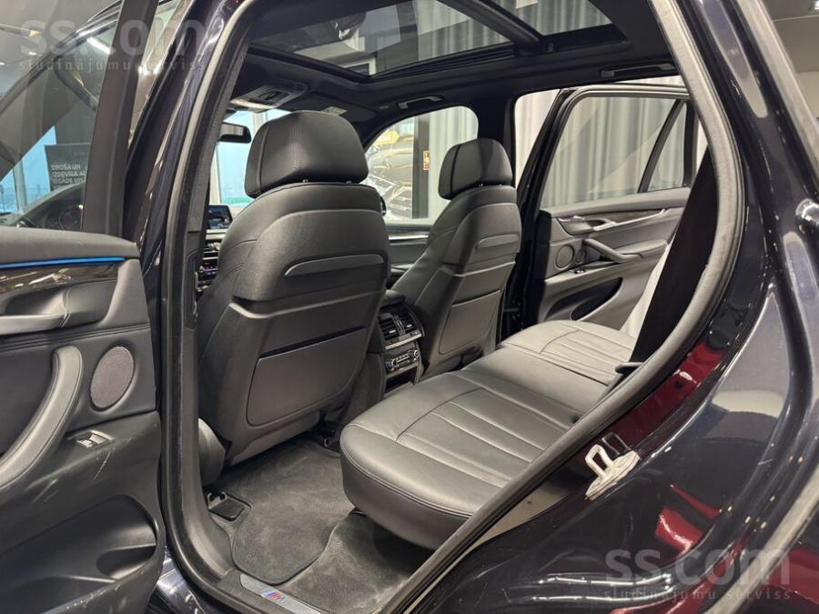 Zils BMW X5 2014 Rīga, ar dzinēja tilpumu 3.00 L un nobraukumu 183 tūkst. km par 21990 €, foto 18 vietnē AUTOMOTO.COM.LV
