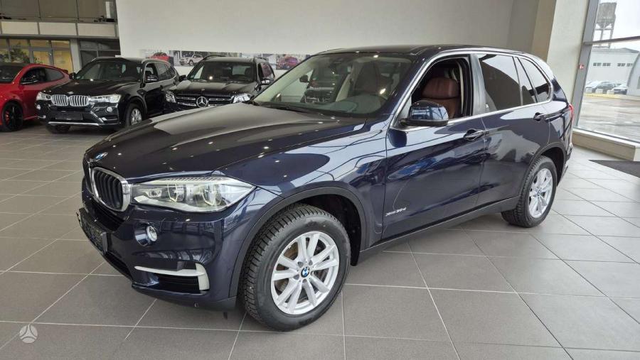 Blue BMW X5 2014 in Marijampole, with an engine capacity of 2.99 L and mileage of 227 thousand km for 19499 €, photo 2 on AUTOMOTO.COM.LV