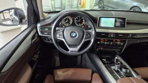 Blue BMW X5 2014 in Marijampole, with an engine capacity of 2.99 L and mileage of 227 thousand km for 19499 €, photo 16 on AUTOMOTO.COM.LV