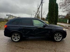 Zils BMW X5 2014 Viļņa, ar dzinēja tilpumu 4.40 L un nobraukumu 227 tūkst. km par 12350 €, foto 8 vietnē AUTOMOTO.COM.LV