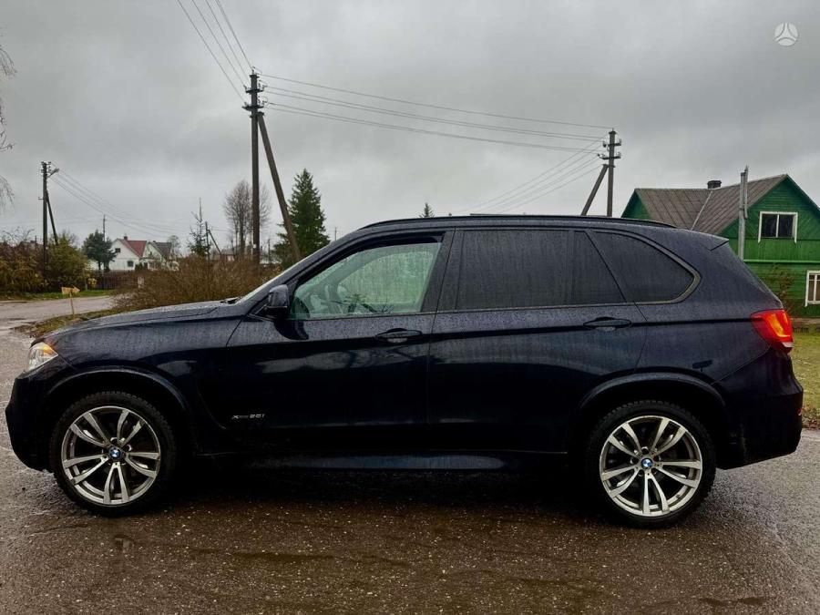 Zils BMW X5 2014 Viļņa, ar dzinēja tilpumu 4.40 L un nobraukumu 227 tūkst. km par 12350 €, foto 9 vietnē AUTOMOTO.COM.LV