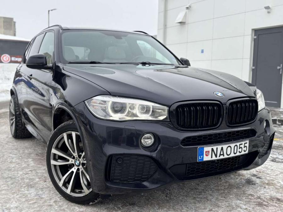 Blue BMW X5 2014 in Kaunas, with an engine capacity of 2.99 L and mileage of 270 thousand km for 19500 €, photo 2 on AUTOMOTO.COM.LV
