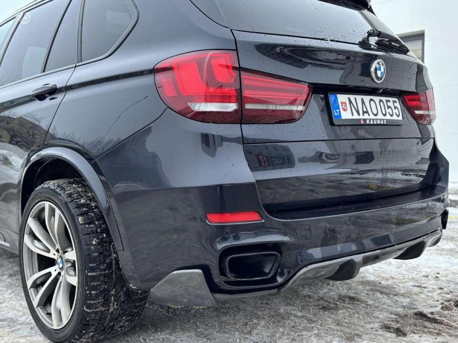Blue BMW X5 2014 in Kaunas, with an engine capacity of 2.99 L and mileage of 270 thousand km for 19500 €, photo 11 on AUTOMOTO.COM.LV