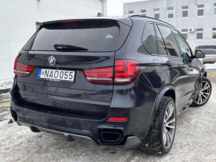 Blue BMW X5 2014 in Kaunas, with an engine capacity of 2.99 L and mileage of 270 thousand km for 19500 €, photo 12 on AUTOMOTO.COM.LV