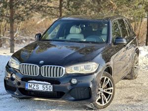 Blue BMW X5 2014 in Vilnius, with an engine capacity of 4.40 L and mileage of 278 thousand km for 11750 €, photo 2 on AUTOMOTO.COM.LV