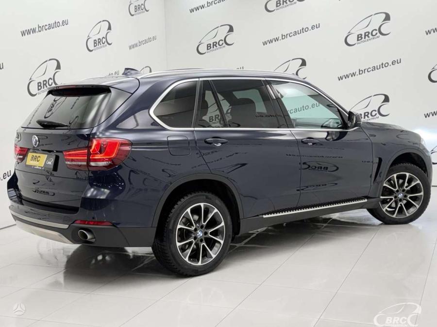 Blue BMW X5 2014 in Vilnius, with an engine capacity of 2.99 L and mileage of 369 thousand km for 15600 €, photo 3 on AUTOMOTO.COM.LV