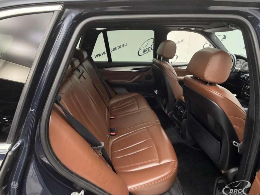 Blue BMW X5 2014 in Vilnius, with an engine capacity of 2.99 L and mileage of 369 thousand km for 15600 €, photo 11 on AUTOMOTO.COM.LV