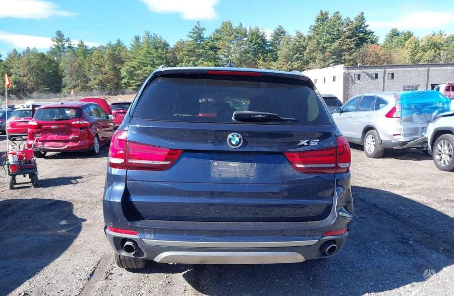 Blue BMW X5 2014 in Vilnius, with an engine capacity of 2.98 L and mileage of 154 thousand km for 6300 €, photo 10 on AUTOMOTO.COM.LV