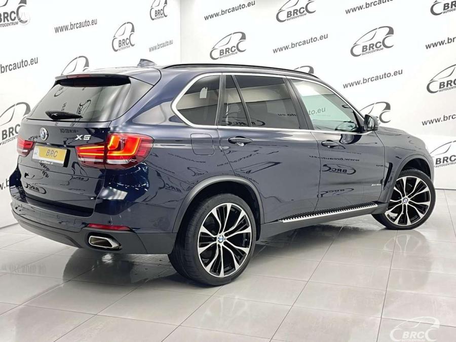 Blue BMW X5 2014 in Vilnius, with an engine capacity of 2.99 L and mileage of 165 thousand km for 20900 €, photo 3 on AUTOMOTO.COM.LV