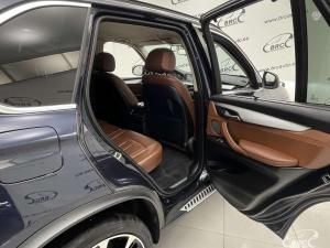 Blue BMW X5 2014 in Vilnius, with an engine capacity of 2.99 L and mileage of 165 thousand km for 20900 €, photo 14 on AUTOMOTO.COM.LV
