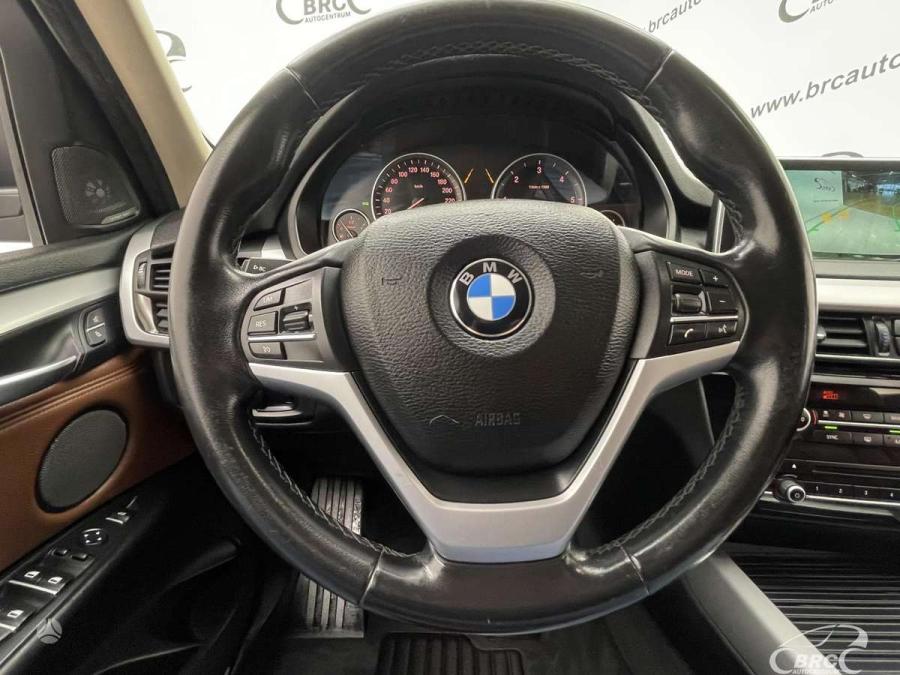 Blue BMW X5 2014 in Vilnius, with an engine capacity of 2.99 L and mileage of 165 thousand km for 20900 €, photo 29 on AUTOMOTO.COM.LV