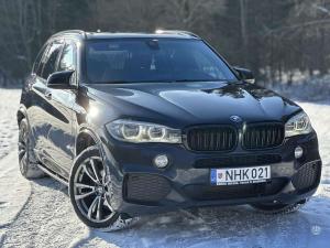 Blue BMW X5 2014 in Vilnius, with an engine capacity of 2.99 L and mileage of 463 thousand km for 16750 €, photo 6 on AUTOMOTO.COM.LV