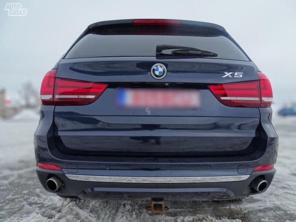 Zils BMW X5 2014 Šauļi, ar dzinēja tilpumu 3.00 L un nobraukumu 300 tūkst. km par 13800 €, foto 8 vietnē AUTOMOTO.COM.LV