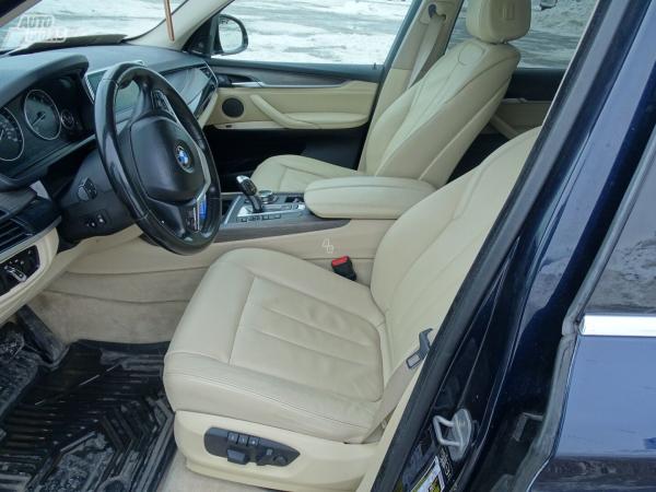 Zils BMW X5 2014 Šauļi, ar dzinēja tilpumu 3.00 L un nobraukumu 300 tūkst. km par 13800 €, foto 10 vietnē AUTOMOTO.COM.LV