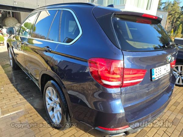 Blue BMW X5 2014 in Tartu, with an engine capacity of 3.00 L and mileage of 228 thousand km for 18790 €, photo 5 on AUTOMOTO.COM.LV