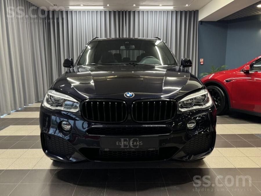 Blue BMW X5 2014 in Riga, with an engine capacity of 3.00 L and mileage of 183 thousand km for 20990 €, photo 3 on AUTOMOTO.COM.LV
