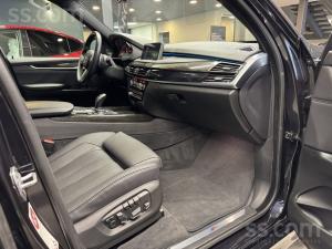 Blue BMW X5 2014 in Riga, with an engine capacity of 3.00 L and mileage of 183 thousand km for 20990 €, photo 14 on AUTOMOTO.COM.LV