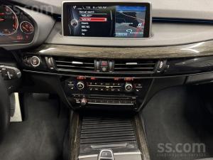 Blue BMW X5 2014 in Riga, with an engine capacity of 3.00 L and mileage of 183 thousand km for 20990 €, photo 26 on AUTOMOTO.COM.LV
