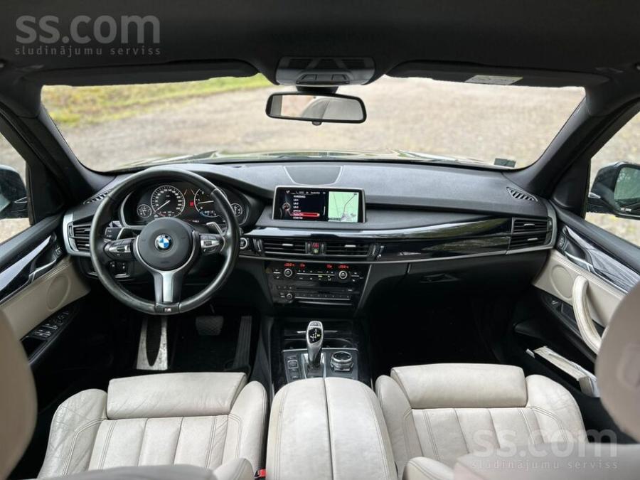 Blue BMW X5 2014 in Saldus, with an engine capacity of 3.00 L and mileage of 273 thousand km for 19500 €, photo 10 on AUTOMOTO.COM.LV