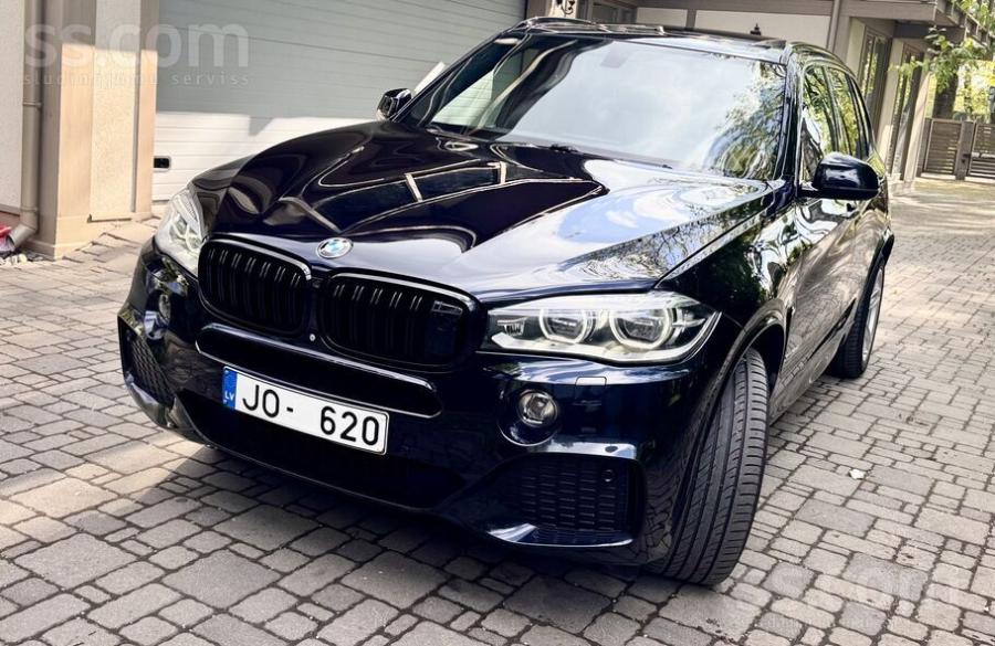 Zils BMW X5 2014 Rīga, ar dzinēja tilpumu 3.00 L un nobraukumu 192 tūkst. km par 23500 €, foto 1 vietnē AUTOMOTO.COM.LV