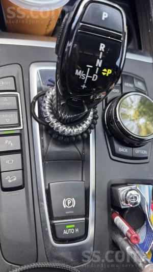 Zils BMW X5 2014 Rīga, ar dzinēja tilpumu 3.00 L un nobraukumu 192 tūkst. km par 23500 €, foto 22 vietnē AUTOMOTO.COM.LV