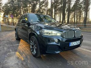 Zils BMW X5 2014 Rīga, ar dzinēja tilpumu 3.00 L un nobraukumu 258 tūkst. km par 17995 €, foto 3 vietnē AUTOMOTO.COM.LV