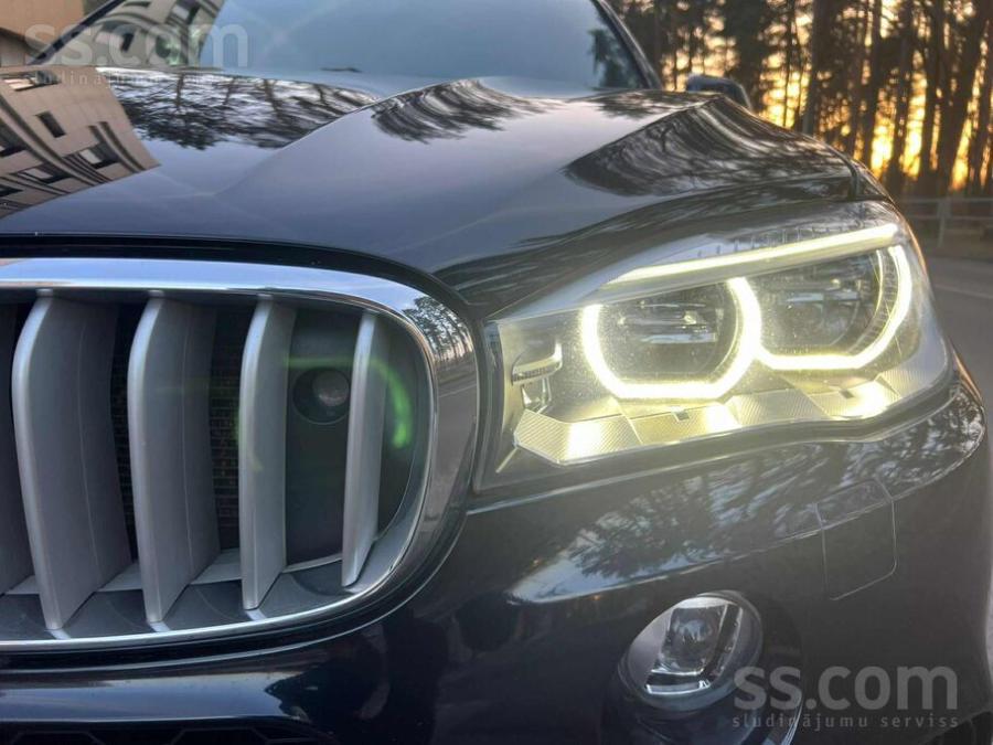 Zils BMW X5 2014 Rīga, ar dzinēja tilpumu 3.00 L un nobraukumu 258 tūkst. km par 17995 €, foto 7 vietnē AUTOMOTO.COM.LV