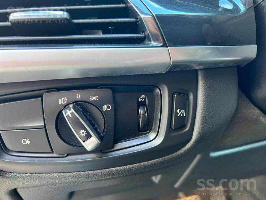 Zils BMW X5 2014 Rīga, ar dzinēja tilpumu 3.00 L un nobraukumu 258 tūkst. km par 17995 €, foto 12 vietnē AUTOMOTO.COM.LV
