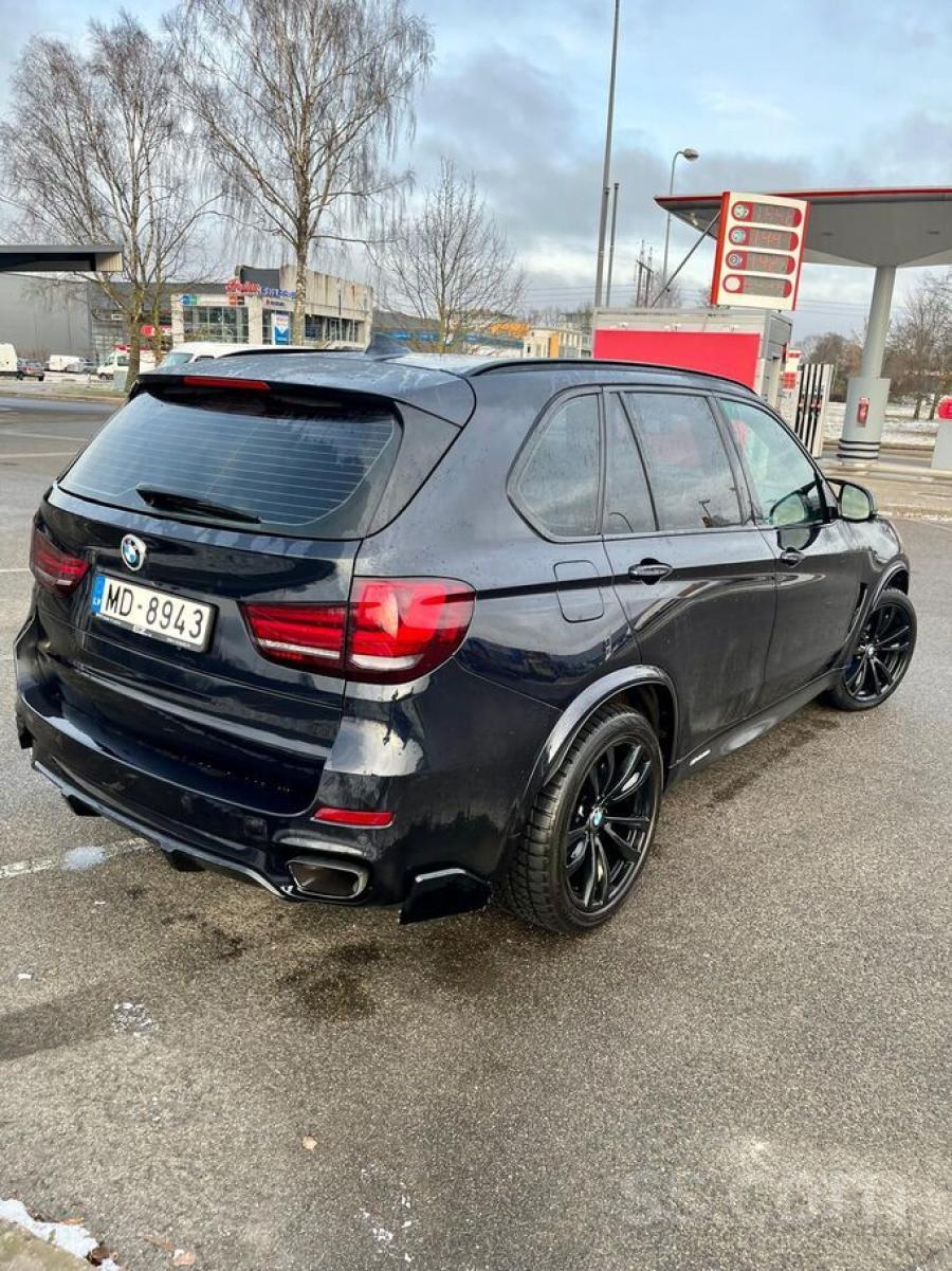 Синий БМВ Х5 2014 в Рига, объемом двигателя 3.00 л и пробегом 290 тыс. км за 28000 €, фото 17 на AUTOMOTO.COM.LV