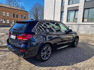 Blue BMW X5 2014 in Riga, with an engine capacity of 3.00 L and mileage of 246 thousand km for 21999 €, photo 7 on AUTOMOTO.COM.LV