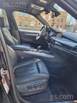 Blue BMW X5 2014 in Riga, with an engine capacity of 3.00 L and mileage of 246 thousand km for 21999 €, photo 13 on AUTOMOTO.COM.LV