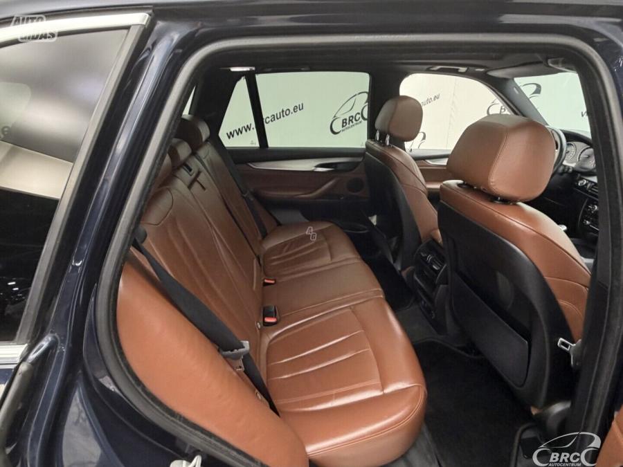 Zils BMW X5 2014 Avižieniai, ar dzinēja tilpumu 3.00 L un nobraukumu 369 tūkst. km par 12900 €, foto 11 vietnē AUTOMOTO.COM.LV