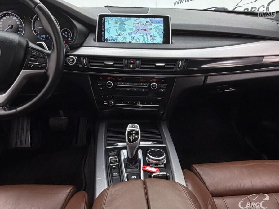 Zils BMW X5 2014 Avižieniai, ar dzinēja tilpumu 3.00 L un nobraukumu 369 tūkst. km par 12900 €, foto 15 vietnē AUTOMOTO.COM.LV