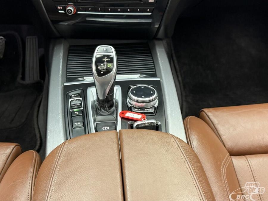 Zils BMW X5 2014 Avižieniai, ar dzinēja tilpumu 3.00 L un nobraukumu 369 tūkst. km par 12900 €, foto 19 vietnē AUTOMOTO.COM.LV