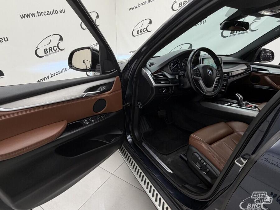 Zils BMW X5 2014 Avižieniai, ar dzinēja tilpumu 3.00 L un nobraukumu 369 tūkst. km par 12900 €, foto 20 vietnē AUTOMOTO.COM.LV