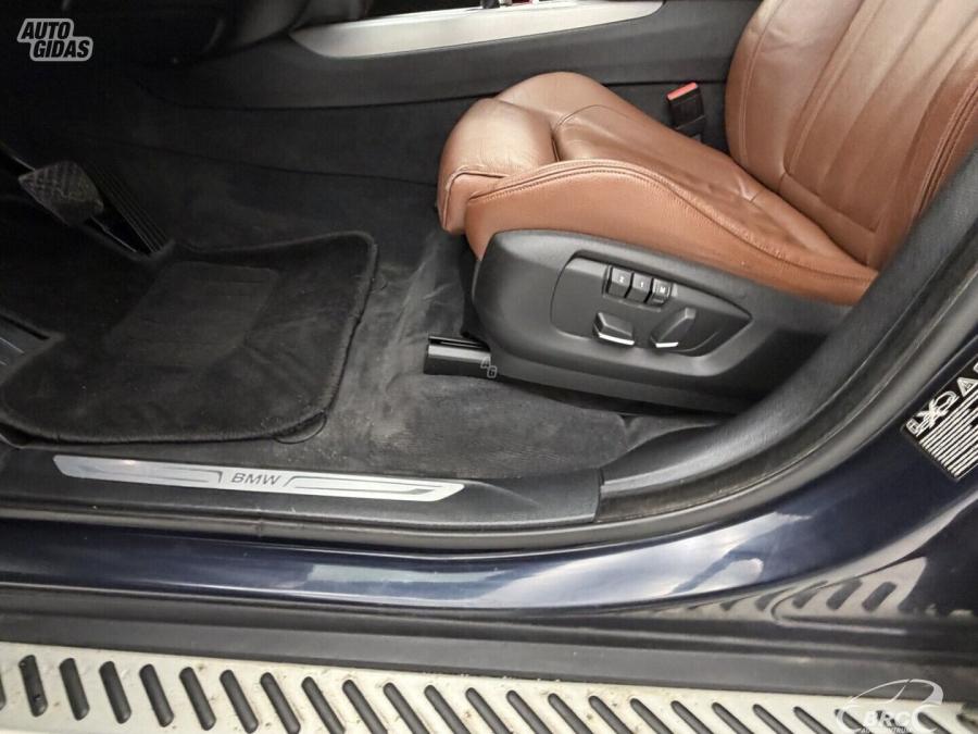 Zils BMW X5 2014 Avižieniai, ar dzinēja tilpumu 3.00 L un nobraukumu 369 tūkst. km par 12900 €, foto 23 vietnē AUTOMOTO.COM.LV