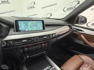 Zils BMW X5 2014 Avižieniai, ar dzinēja tilpumu 3.00 L un nobraukumu 369 tūkst. km par 12900 €, foto 29 vietnē AUTOMOTO.COM.LV