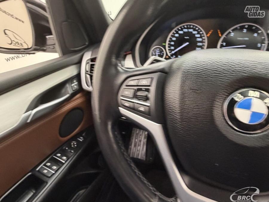 Zils BMW X5 2014 Avižieniai, ar dzinēja tilpumu 3.00 L un nobraukumu 369 tūkst. km par 12900 €, foto 32 vietnē AUTOMOTO.COM.LV