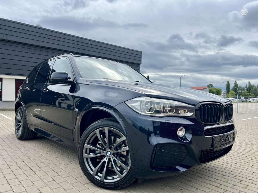 Zils BMW X5 2014 Kauņa, ar dzinēja tilpumu 2.99 L un nobraukumu 304 tūkst. km par 18599 €, foto 1 vietnē AUTOMOTO.COM.LV