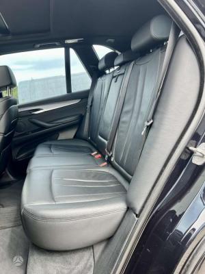 Zils BMW X5 2014 Kauņa, ar dzinēja tilpumu 2.99 L un nobraukumu 304 tūkst. km par 18599 €, foto 37 vietnē AUTOMOTO.COM.LV