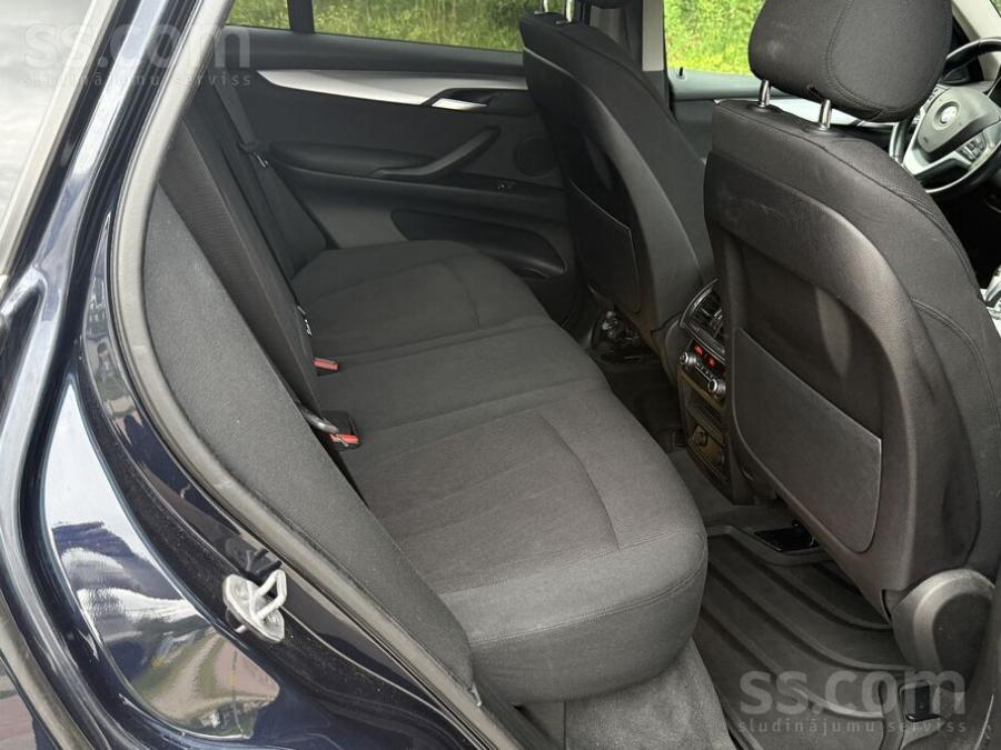 Zils BMW X5 2014 Liepāja, ar dzinēja tilpumu 3.00 L un nobraukumu 117 tūkst. km par 21900 €, foto 12 vietnē AUTOMOTO.COM.LV