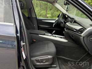 Zils BMW X5 2014 Liepāja, ar dzinēja tilpumu 3.00 L un nobraukumu 117 tūkst. km par 21900 €, foto 14 vietnē AUTOMOTO.COM.LV