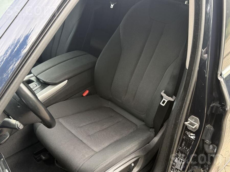 Zils BMW X5 2014 Liepāja, ar dzinēja tilpumu 3.00 L un nobraukumu 117 tūkst. km par 21900 €, foto 17 vietnē AUTOMOTO.COM.LV