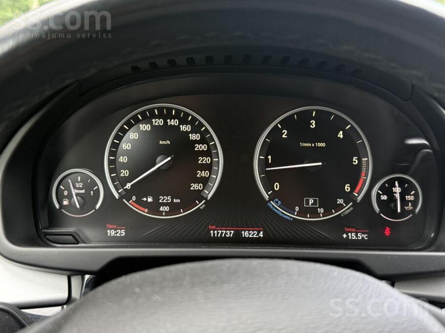 Zils BMW X5 2014 Liepāja, ar dzinēja tilpumu 3.00 L un nobraukumu 117 tūkst. km par 21900 €, foto 22 vietnē AUTOMOTO.COM.LV