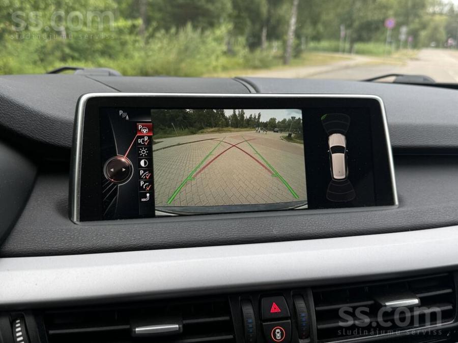 Zils BMW X5 2014 Liepāja, ar dzinēja tilpumu 3.00 L un nobraukumu 117 tūkst. km par 21900 €, foto 29 vietnē AUTOMOTO.COM.LV